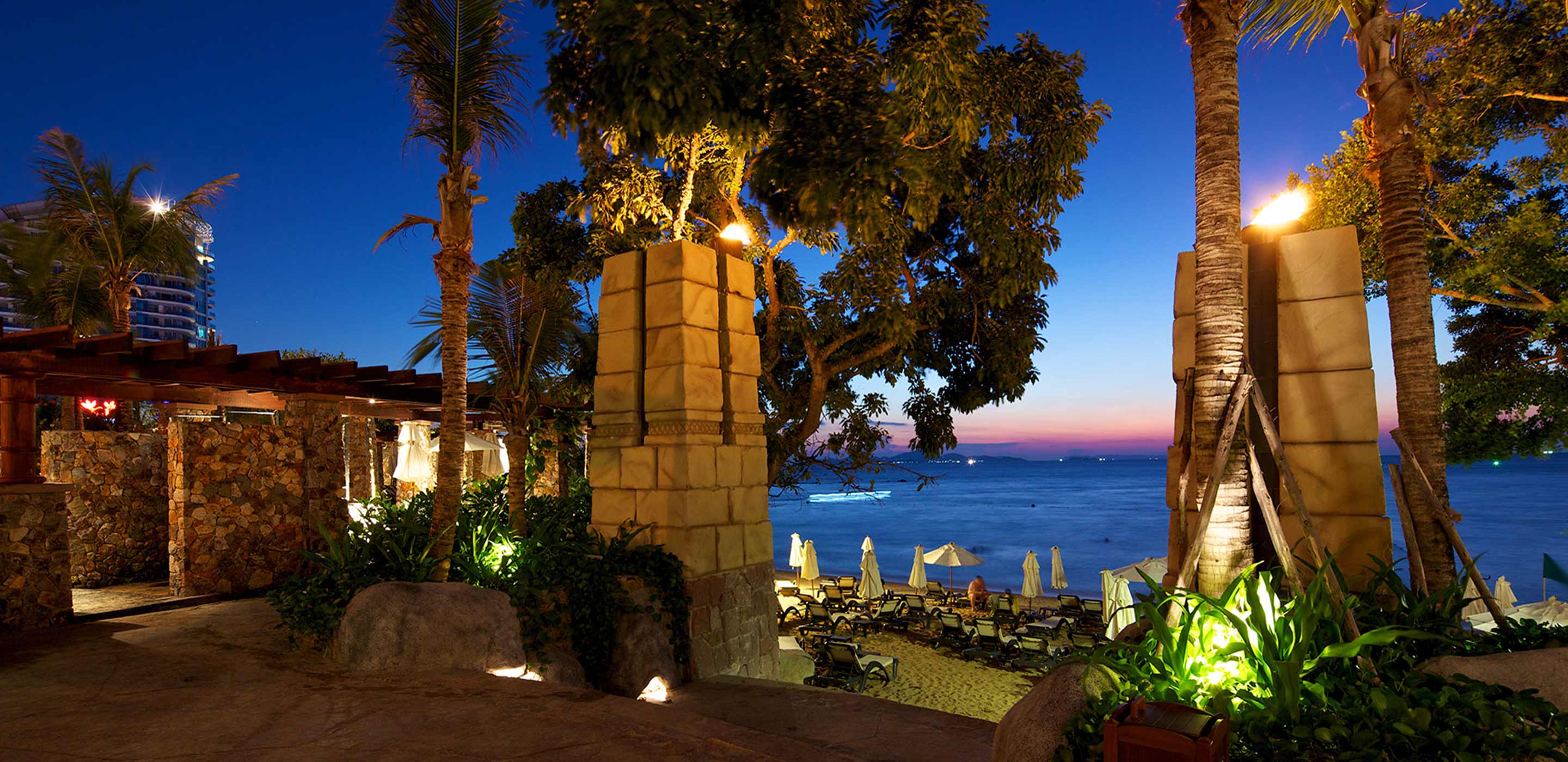 Centara Grand Mirage Beach Resort | FORREC